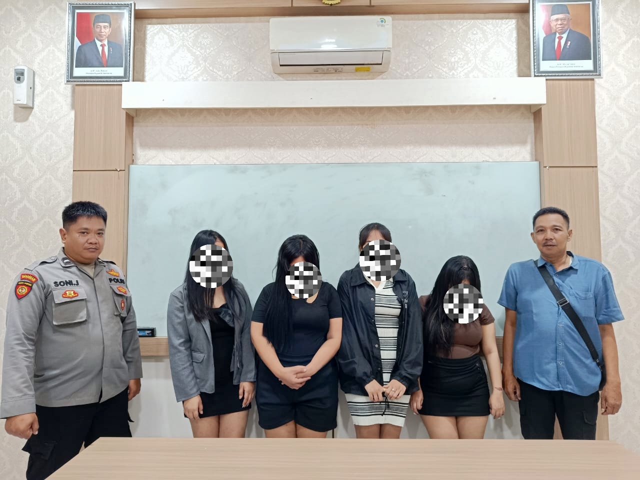 300 Ribu Sekali Main, Polisi Bongkar Kasus Prostitusi Online di Villa ...